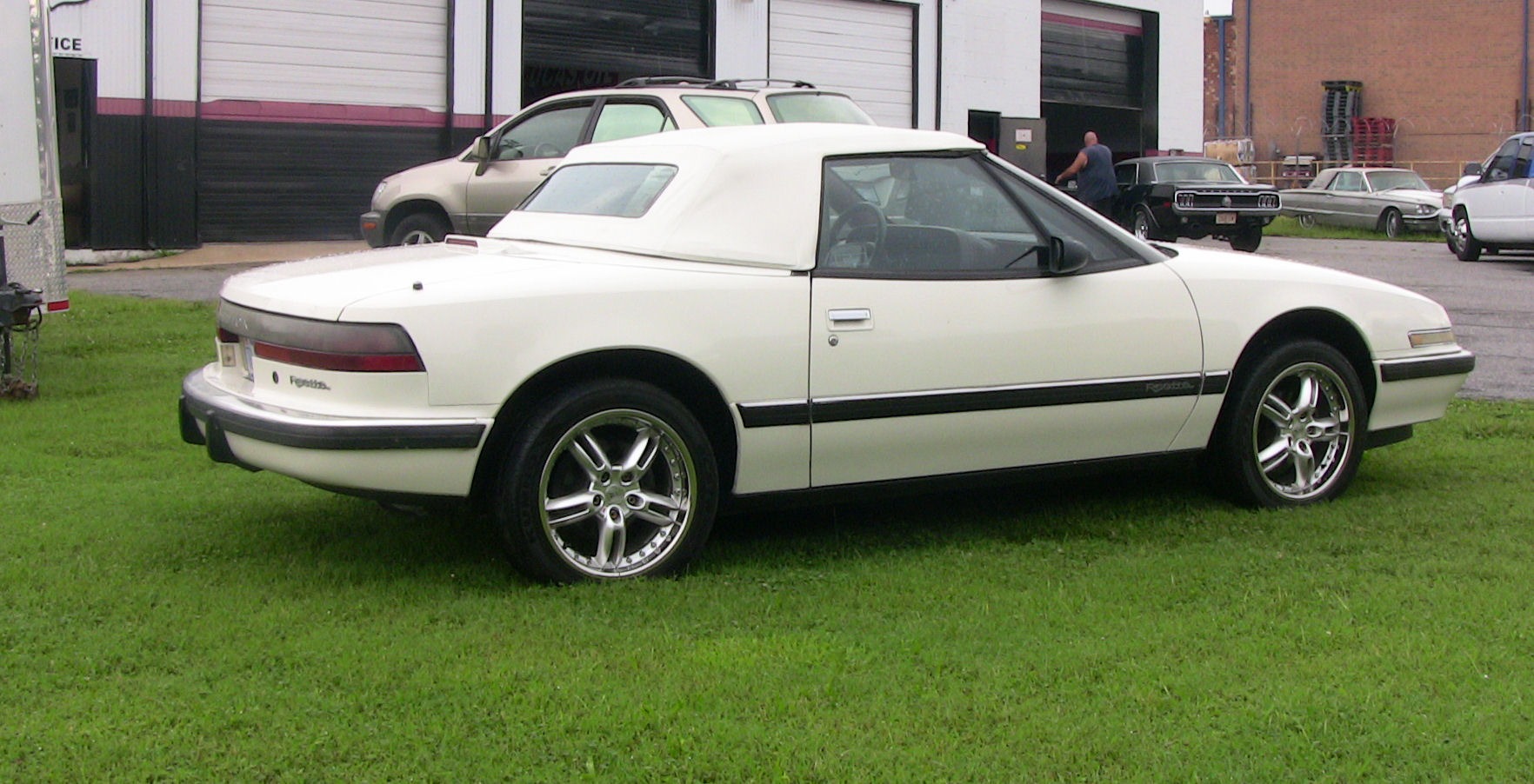 Used 1990 Buick Reatta For Sale ($4,700) | Classic Lady Motors Stock #B102